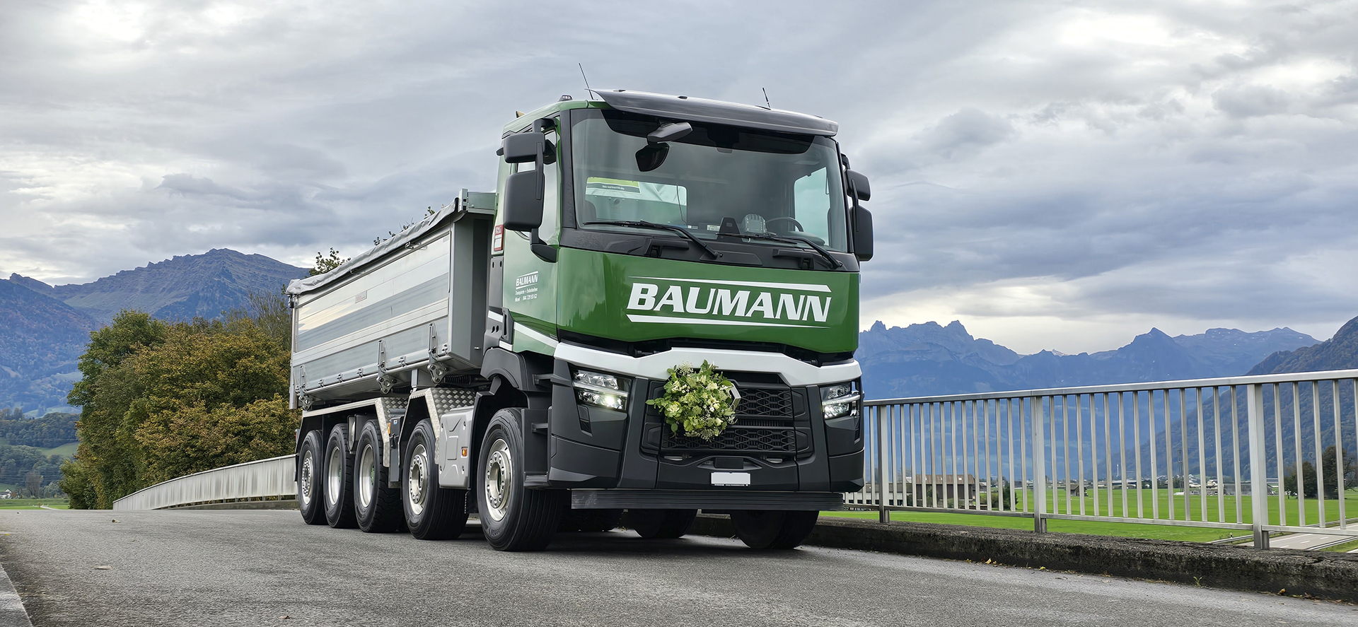 Baumann Transporte + Erdarbeiten SA: Conçu pour les missions difficiles ...